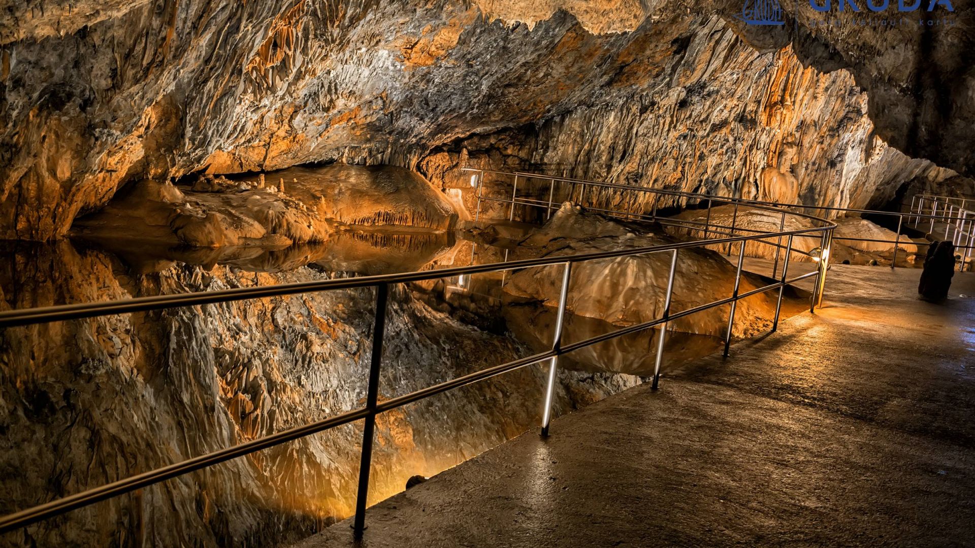 Poilsis Vengrijoje-Hezio kurorte | Vengrijos panorama-GRŪDA