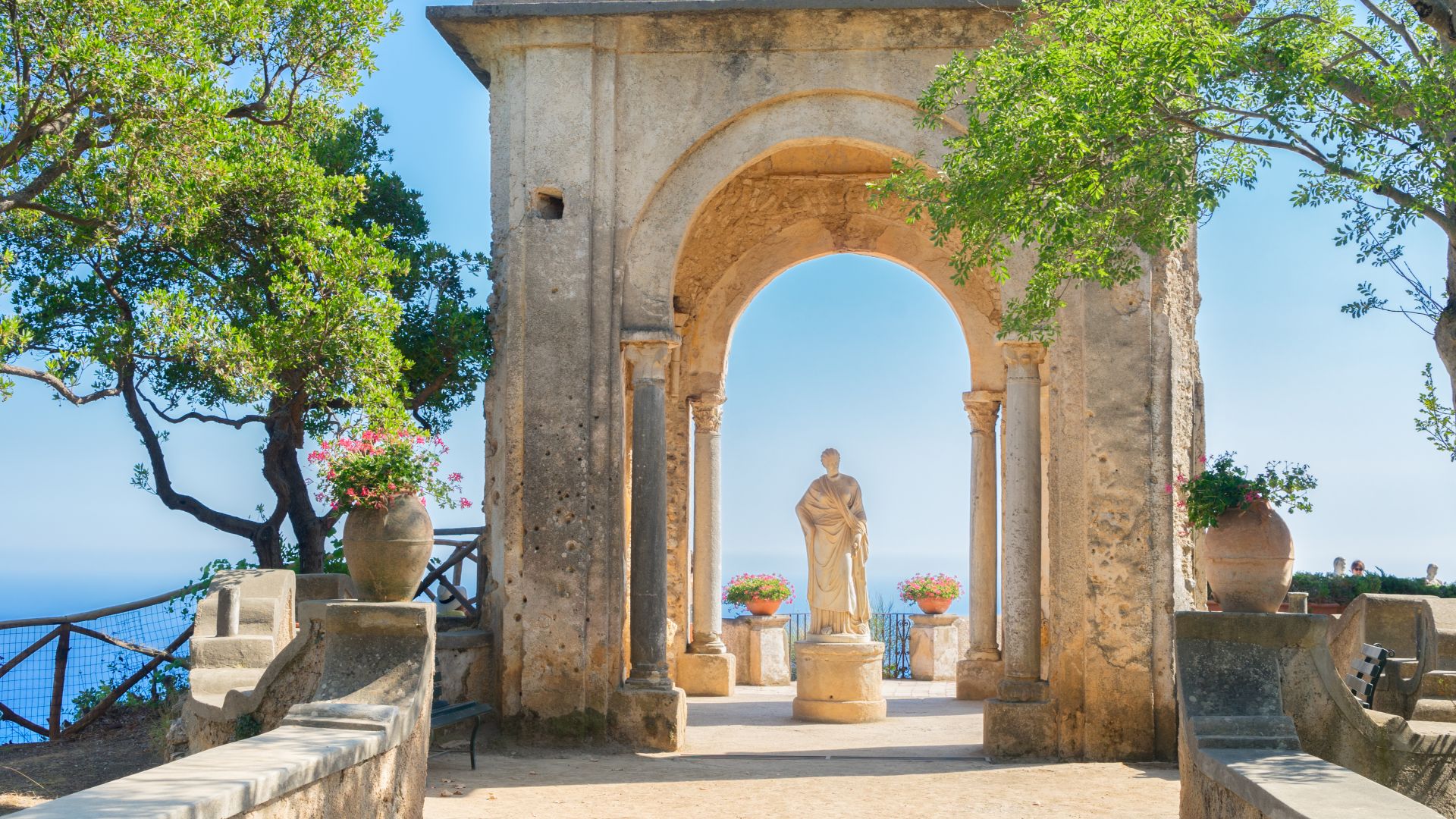 Kelionė į Neapolio ir Amalfio pakrantę ir Vezuvijaus papėdę lėktuvu